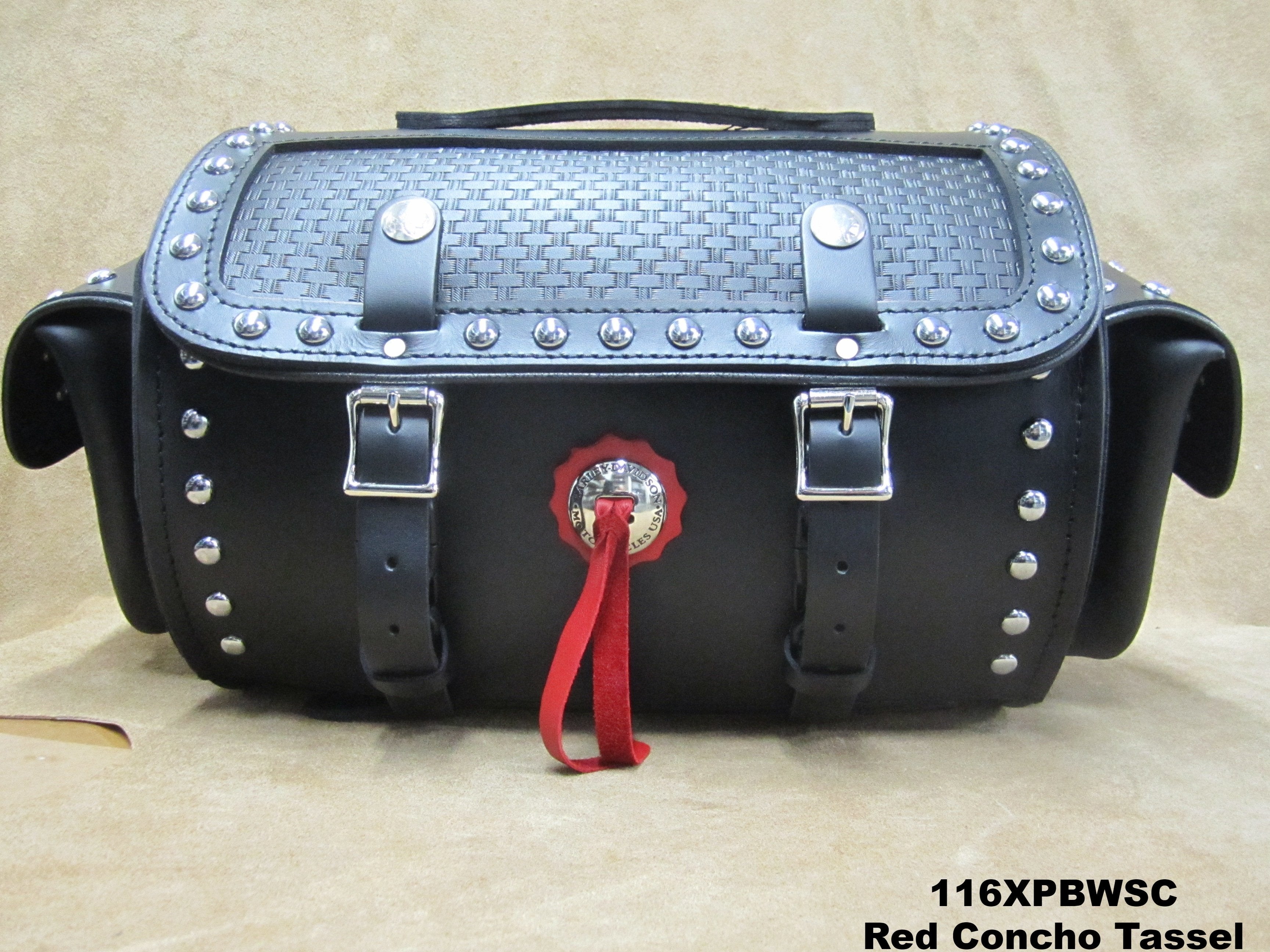 Customizing Your Leatherworks Saddlebags: Make Them Uniquely Yours